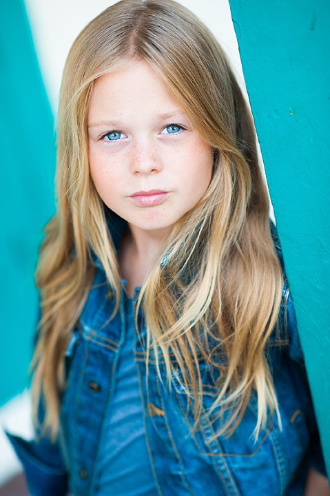 NickALive!: Interview With "Shimmer And Shine" Star Isabella Crovetti-Cramp