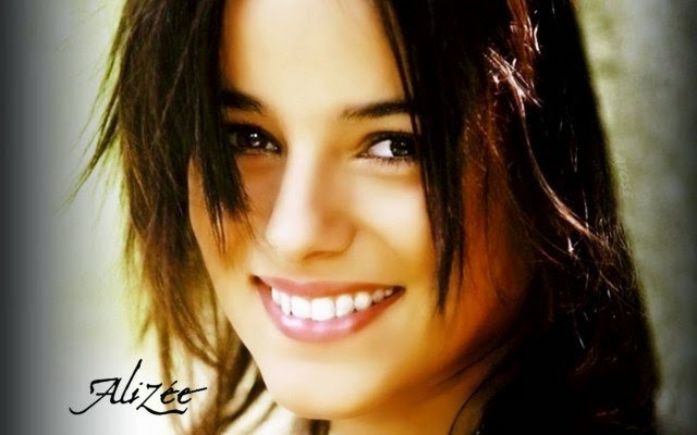 Vídeos Musicales Seleccionados por JLVS JOLUVEGSOT: ALIZEE
