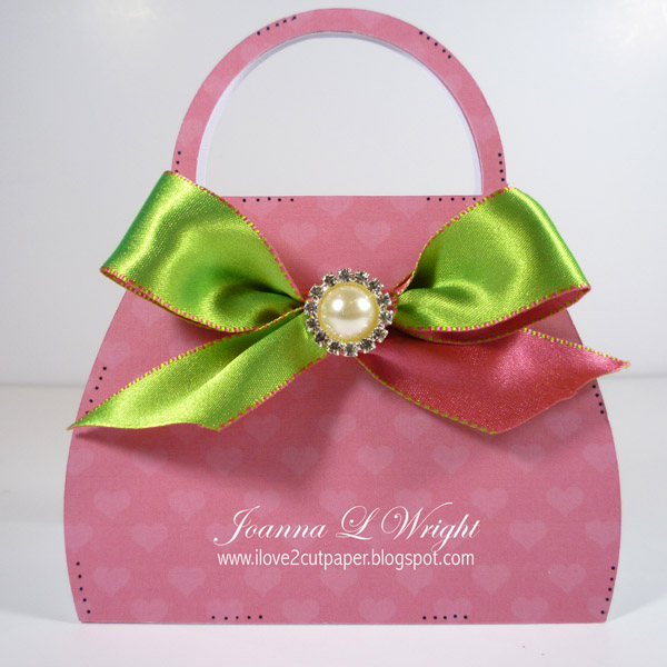 i love 2 cut paper: Handbag Shaped Card