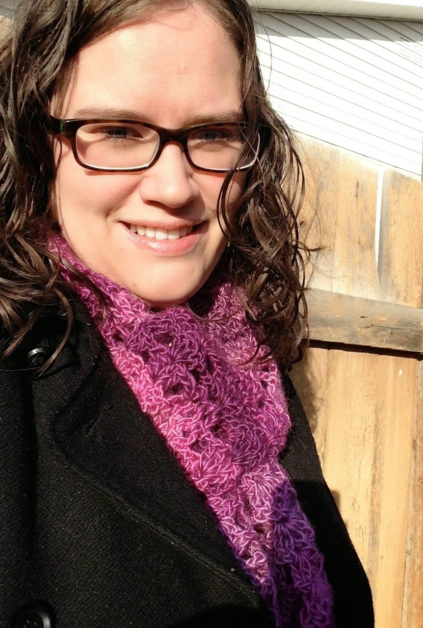 5 Little Monsters: Berry Scarf: Free Crochet Pattern