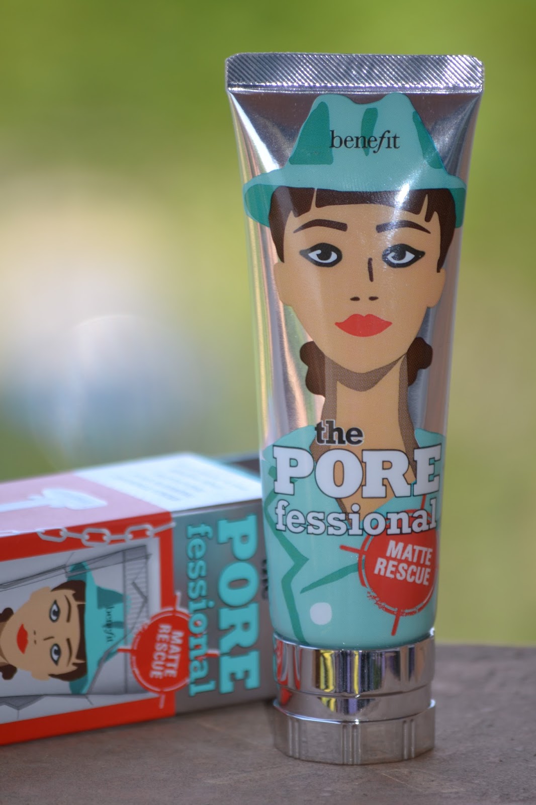 Mis detalles y más...: MATTE RESCUE, BENEFIT: THE PORE FESSIONAL