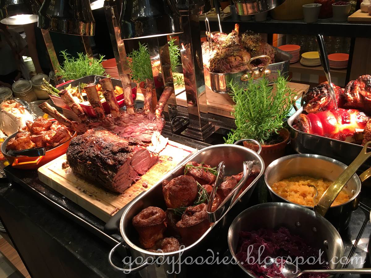GoodyFoodies: Weekend Seafood Dinner + Champagne Brunch @ J65, Hotel ...
