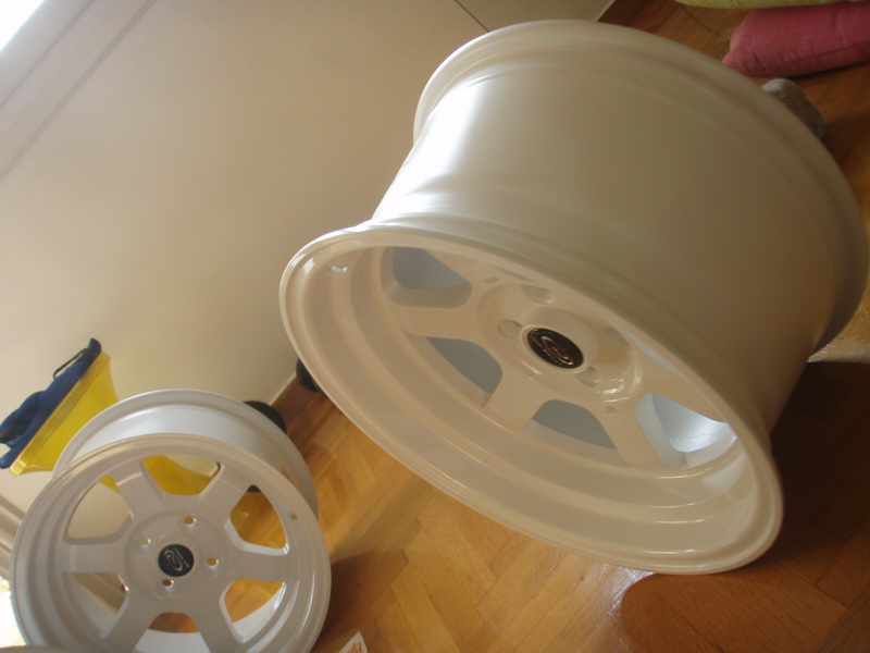 JDMbits: New Arrival: First Rota Grid-V 15x8'' Set in 4x100!