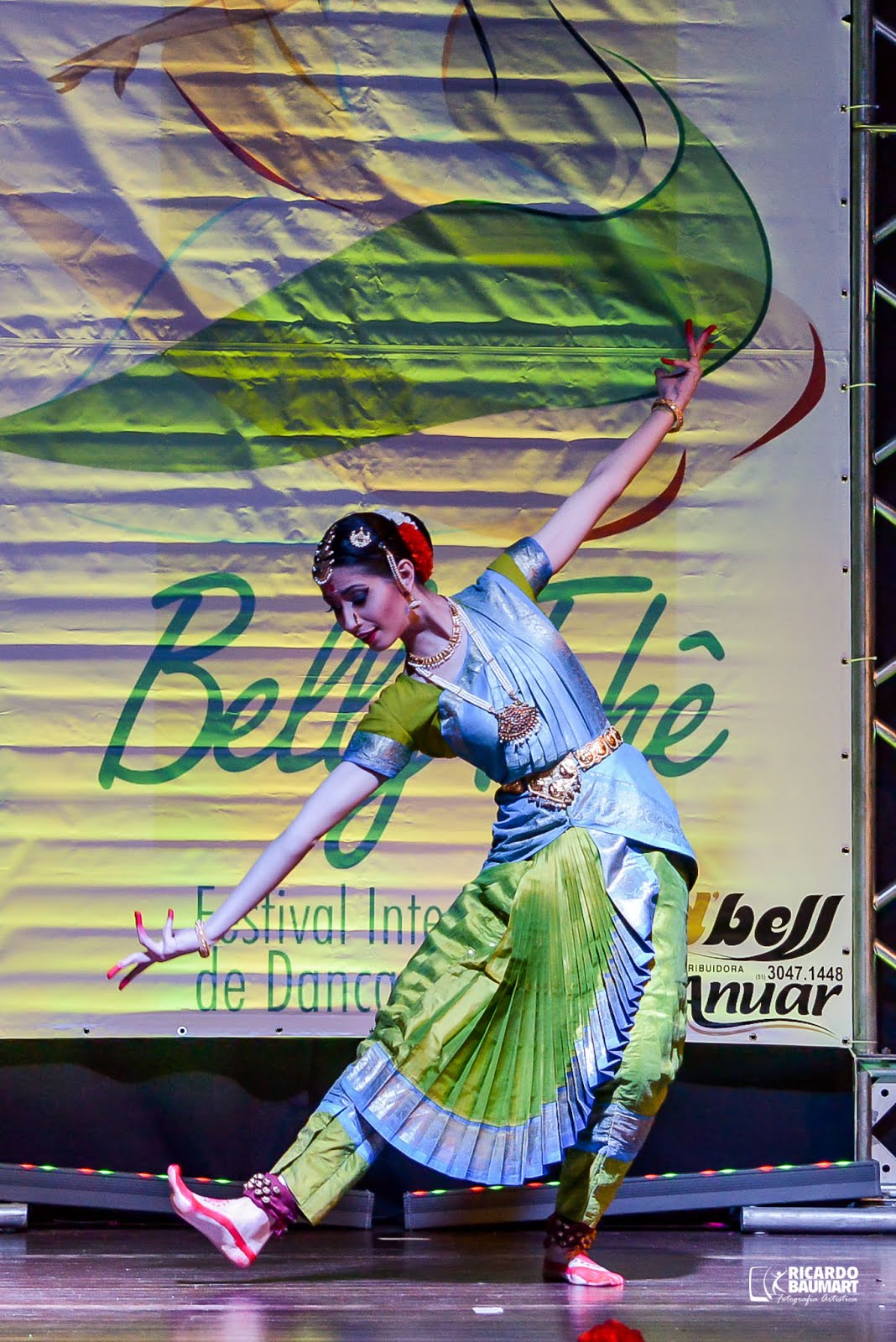 Dançando Mundo Afora!: Mas afinal, o que são os adavus?