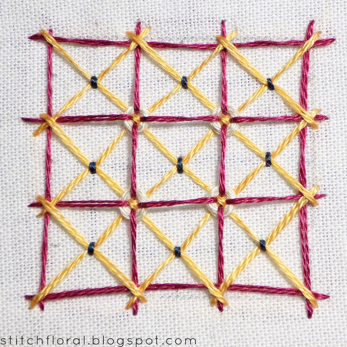 Lattice work variations: 8 examples - Stitch Floral
