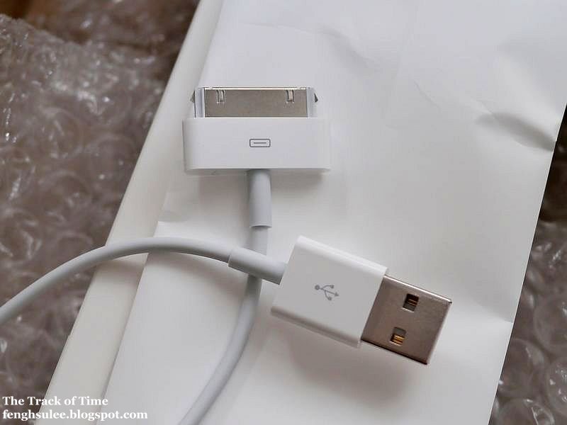 Apple Dock Connector to USB Cable | The Track of Time