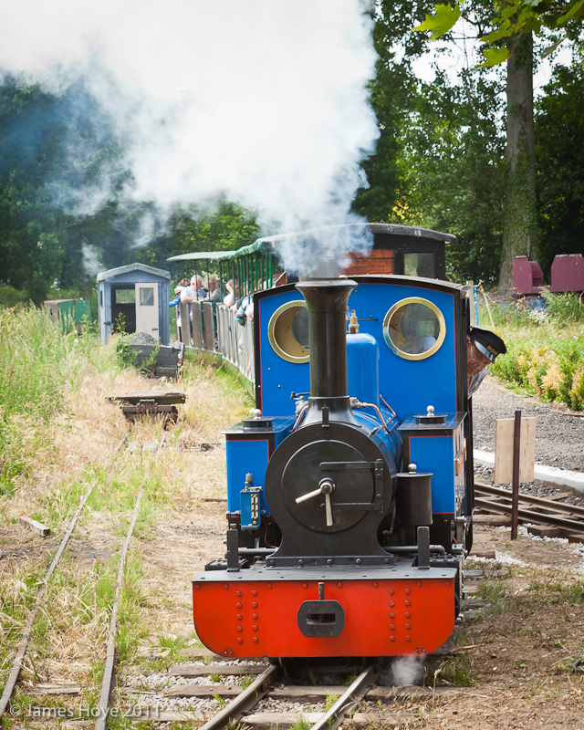 Bressingham Volunteer: St Christopher, George Sholto, Gallopers and ...