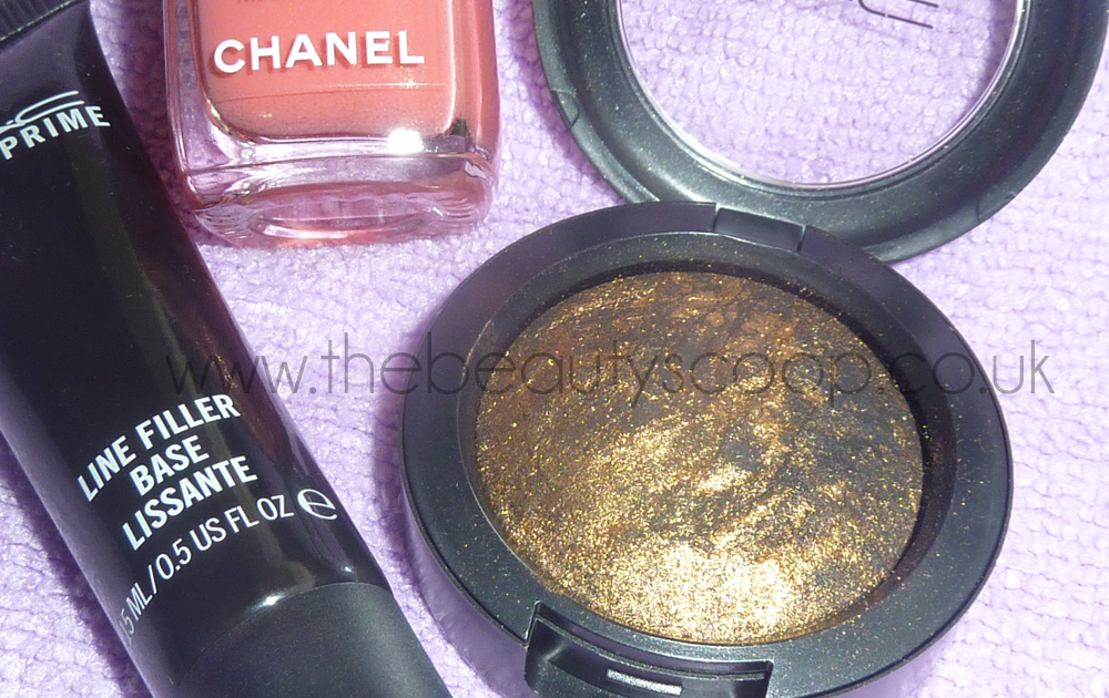 The Beauty Scoop!: MAC Semi Precious - Golden Gaze Mineralize Eye Shadow!