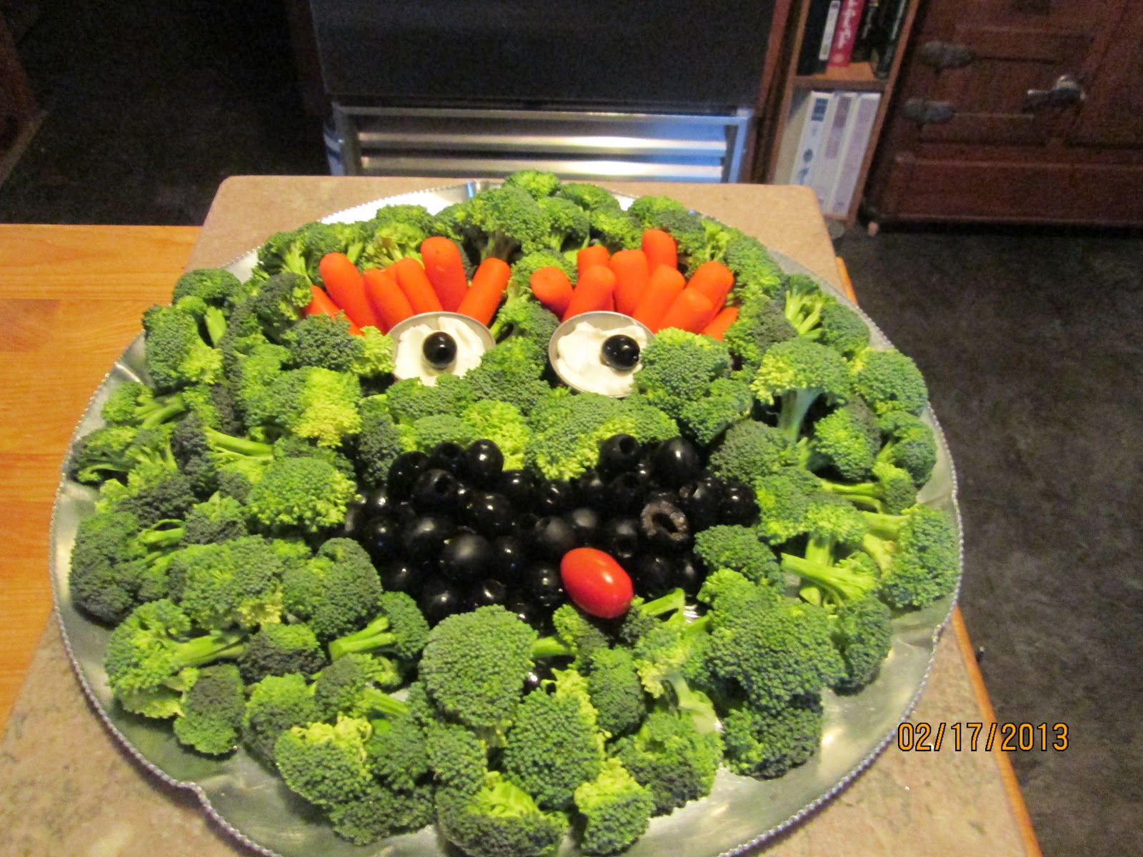 Cooking with Barry & Meta: Fun with Veggies — Veggie Trays . . . with f
