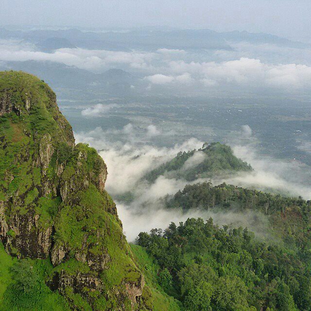 Ponorogo Banyak Wisata Alam Baru Lhoo ~ Siti Istikomah