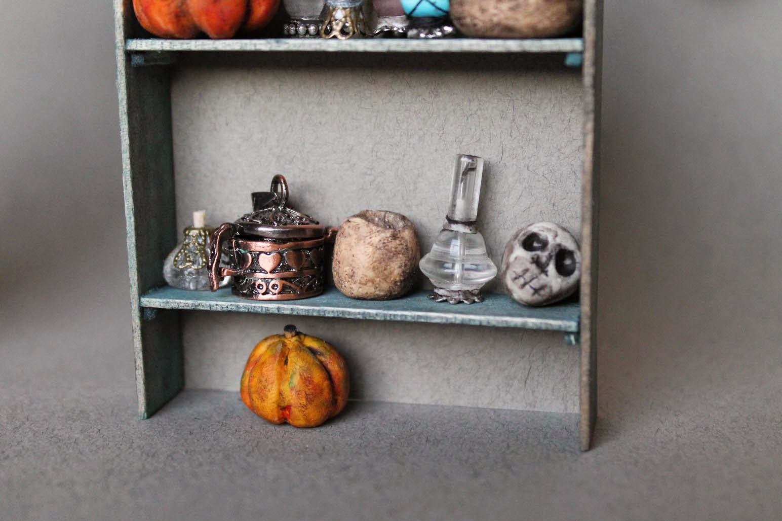 Julia Moiseenko HANDMADE: Ведьмин стеллаж / Halloween Witch Rack