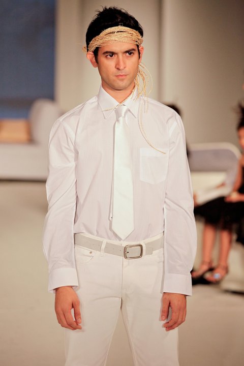 Effing the Lens: Philippine Fashion Week | Rusty Lopez Holiday ...