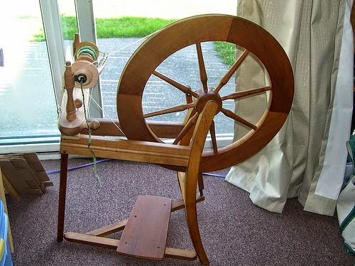 spinning wheel plan - Mitchs Moxon Vise Reinventing the Handwheel ...