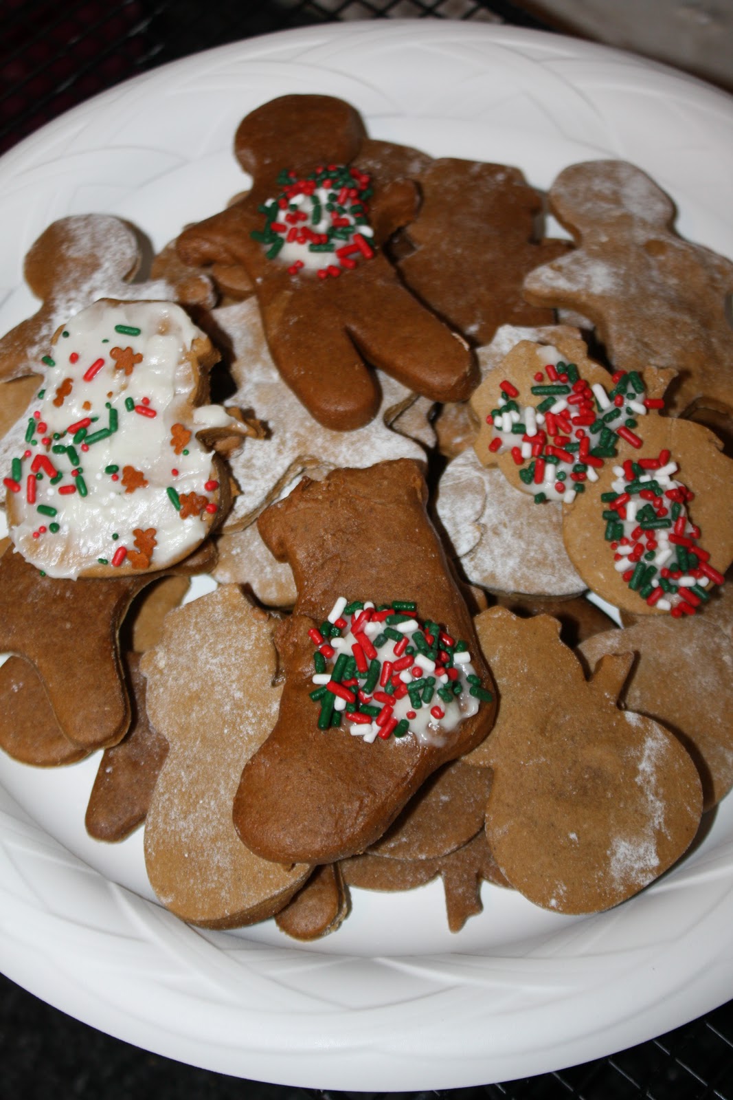 A Slice of Smith Life: Homemade Gingerbread Cookies and Christmas Posts ...