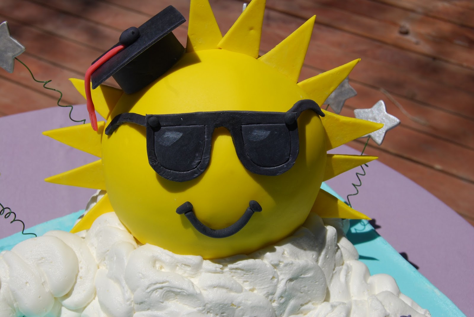Gamma Susie's This n That: Sebby's Sunshine Graduation Cake