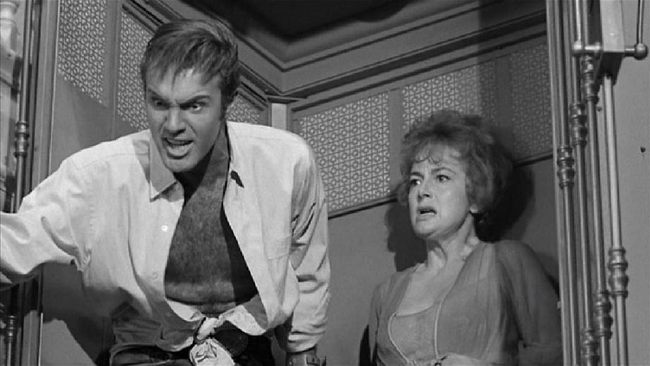 The Bloody Pit of Horror: Lady in a Cage (1964)