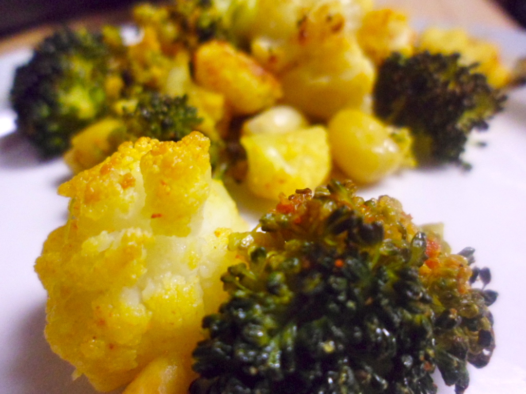 SASI'S KITCHEN: Broccoli & Cauliflower fry