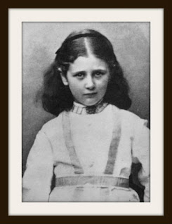 Relevant Tea Leaf: The Life of Beatrix Potter in Photos