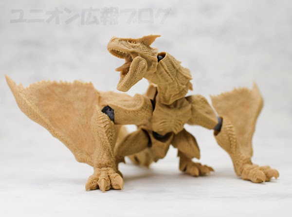 Primeras imágenes del Revoltech de Tigrex de Monster Hunter 4 Ultimate ...