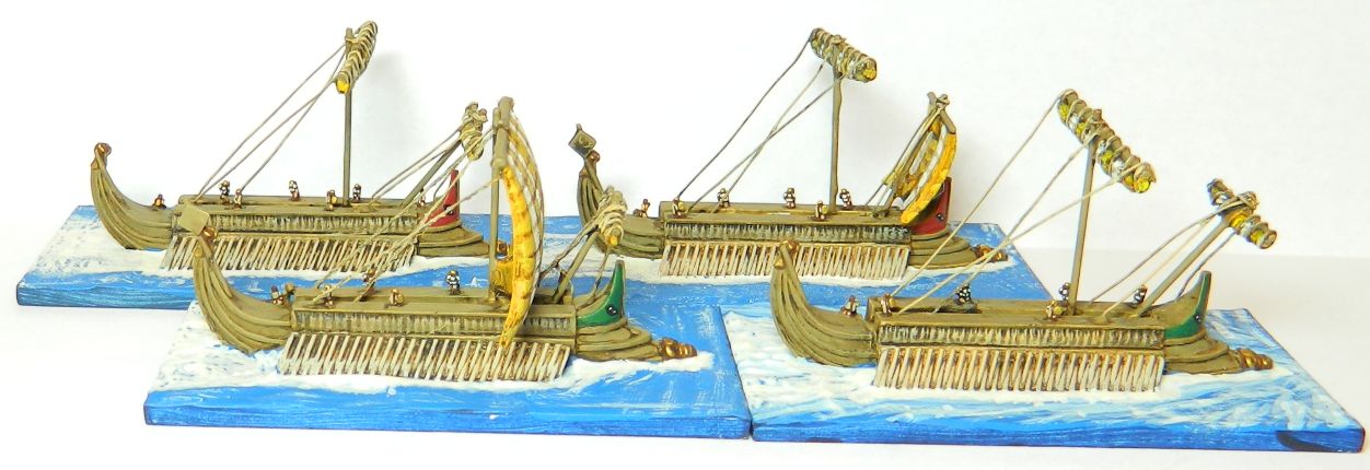 MacPhee's Miniature Men: 1/600 Ancient Ships