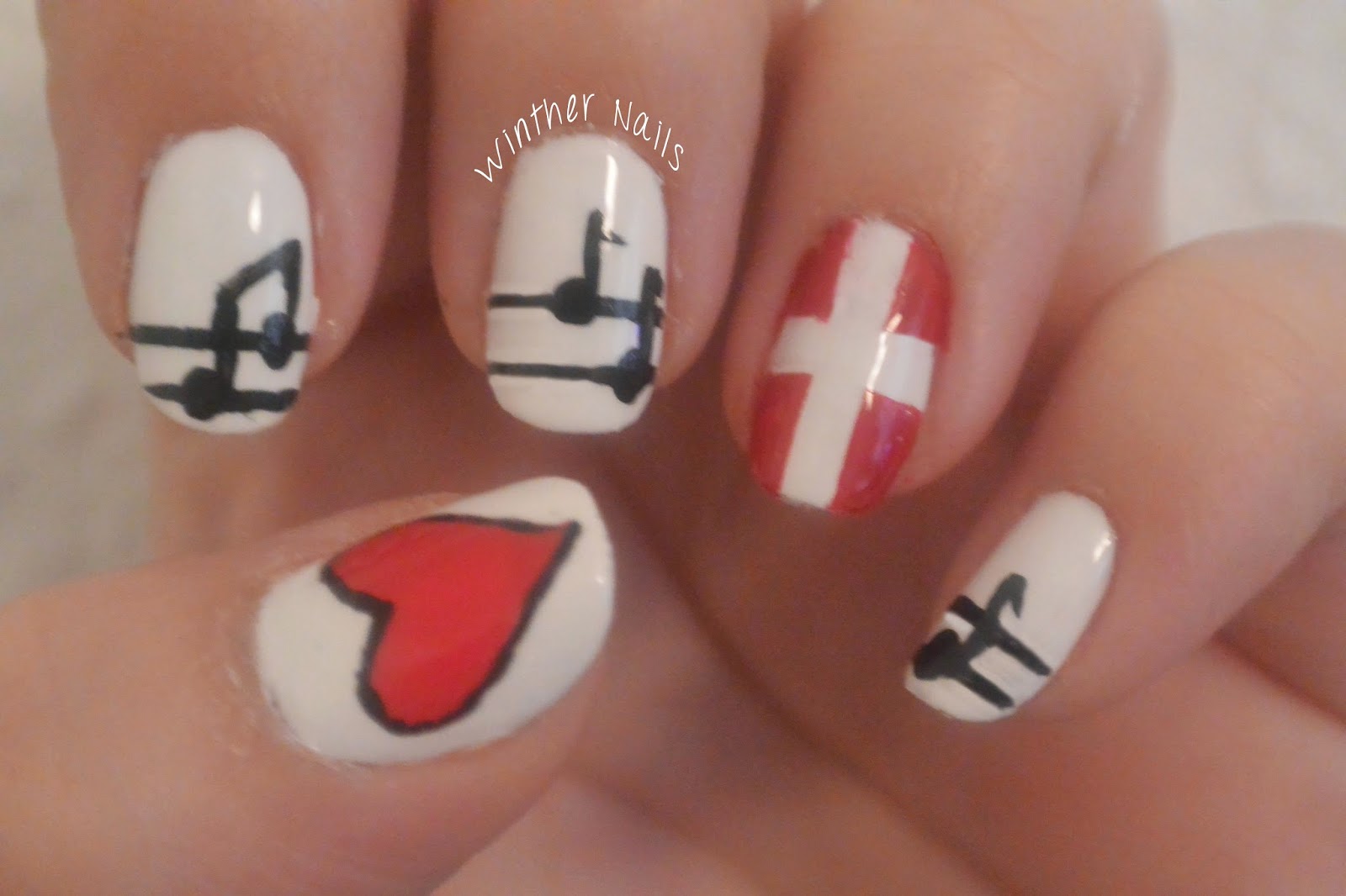 Miss Winther Nails : Eurovision 2014 - easy and simple nails