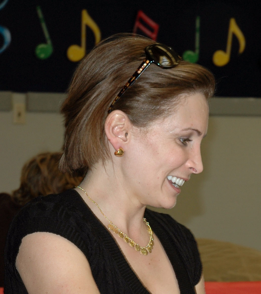 Sports Stars World: Shannon Miller Info & Pics