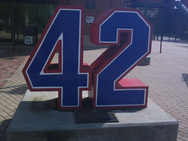 Cardboard Junkie: Turner Field - Statues