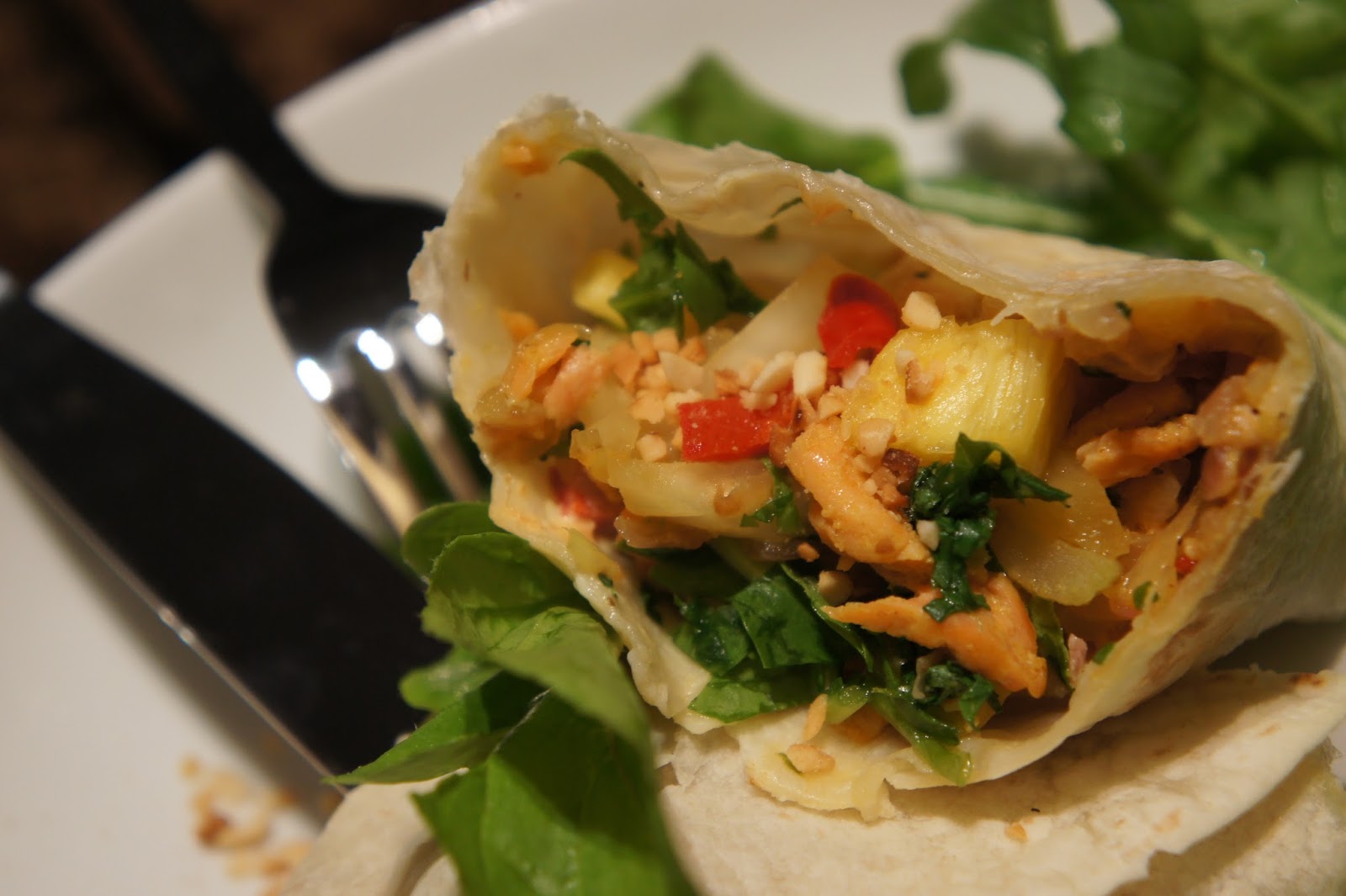 Say My Kitchen: Shredded Salmon Garlic Wrap