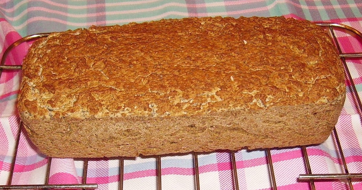 Mia's Glutenfreie Gaumenfreuden: Getreide-, ei-, milch-, nuss- und hefefreies Paleo-Brot