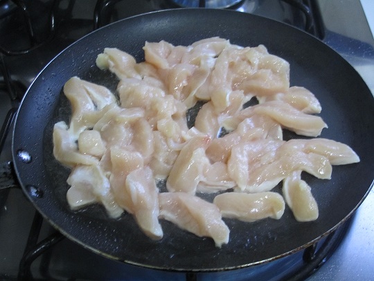 Shobha's Food Mazaa: FRANGO ACEBOLADO APERITIVO (Chicken Starter with ...