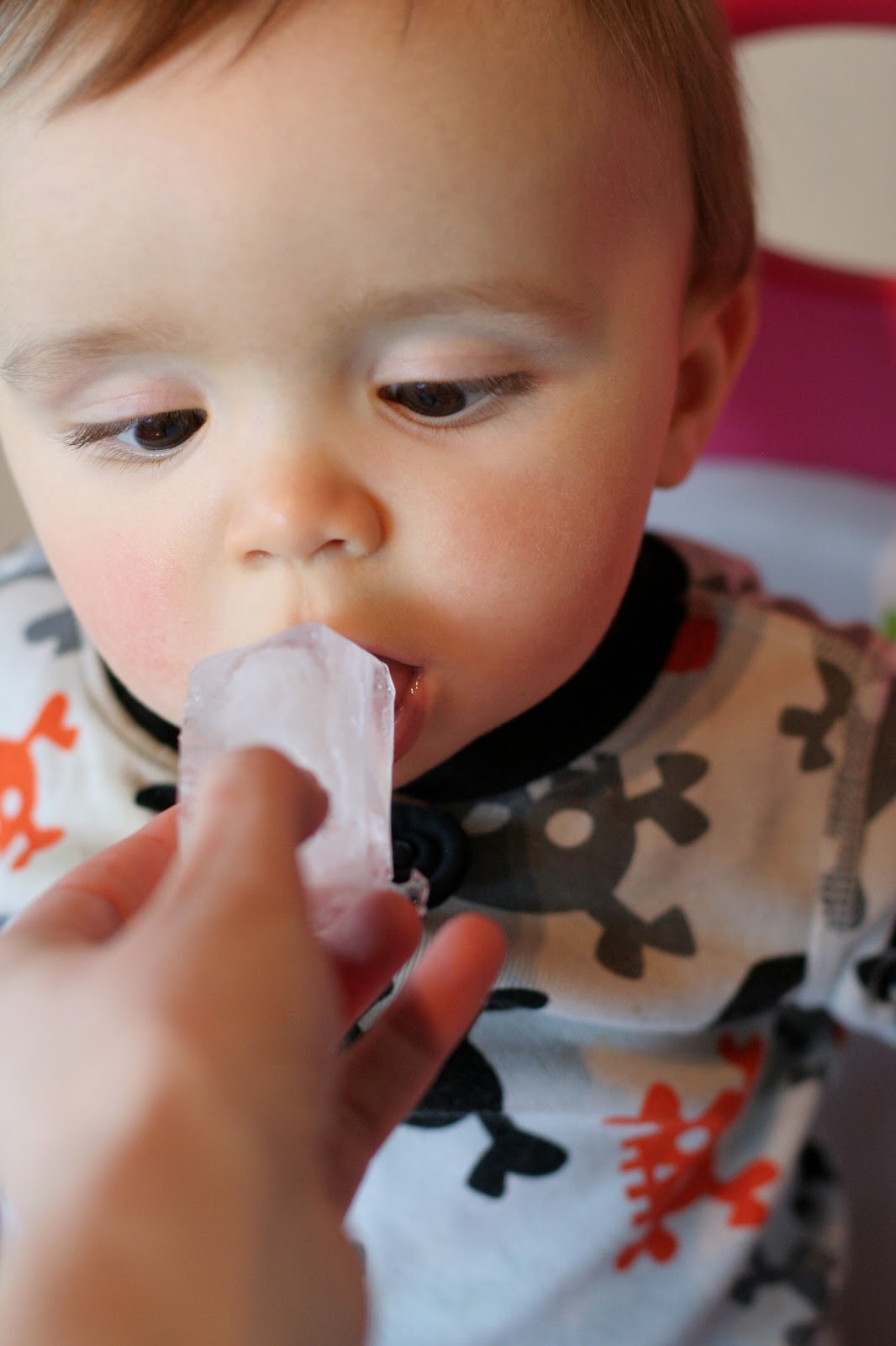 Super Easy Sensory Play: Ice and Warm Water