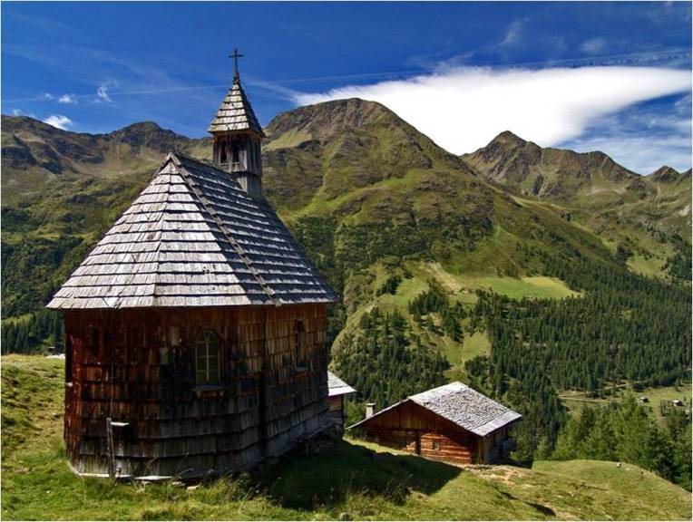 Tirol - Uma região encantadora VIAJAR é alargar os nossos horizontes ...