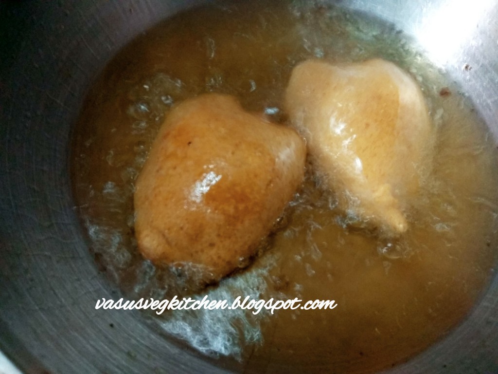 Vasusvegkitchen: Vaamu akku bajji ~ Ajwain patee ke pakode ~ Doddapatre ...