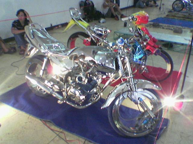 Modifikasi Motor Trail Honda Mega Pro