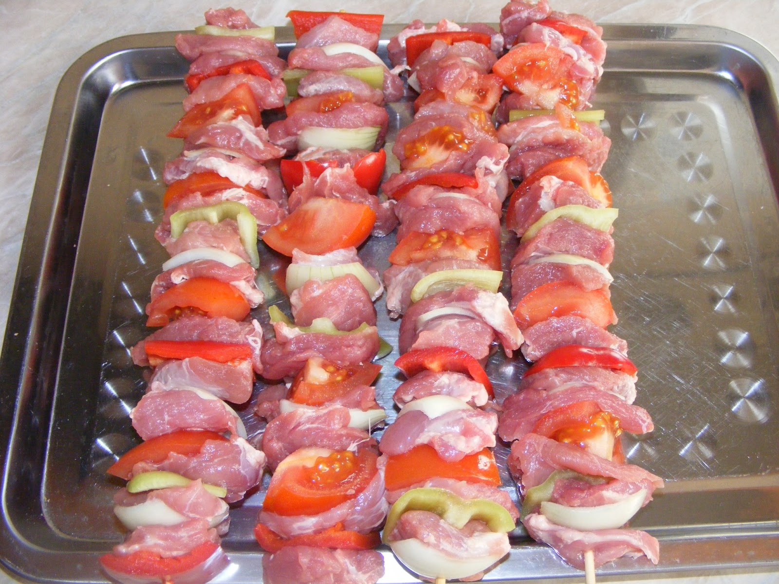 Frigarui la gratar Retete Si Preparate Culinare Fripturi La Gratar ...