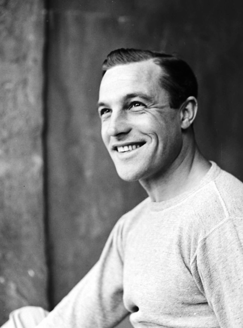 Gods and Foolish Grandeur: Gene Kelly, photographs by Alfred ...