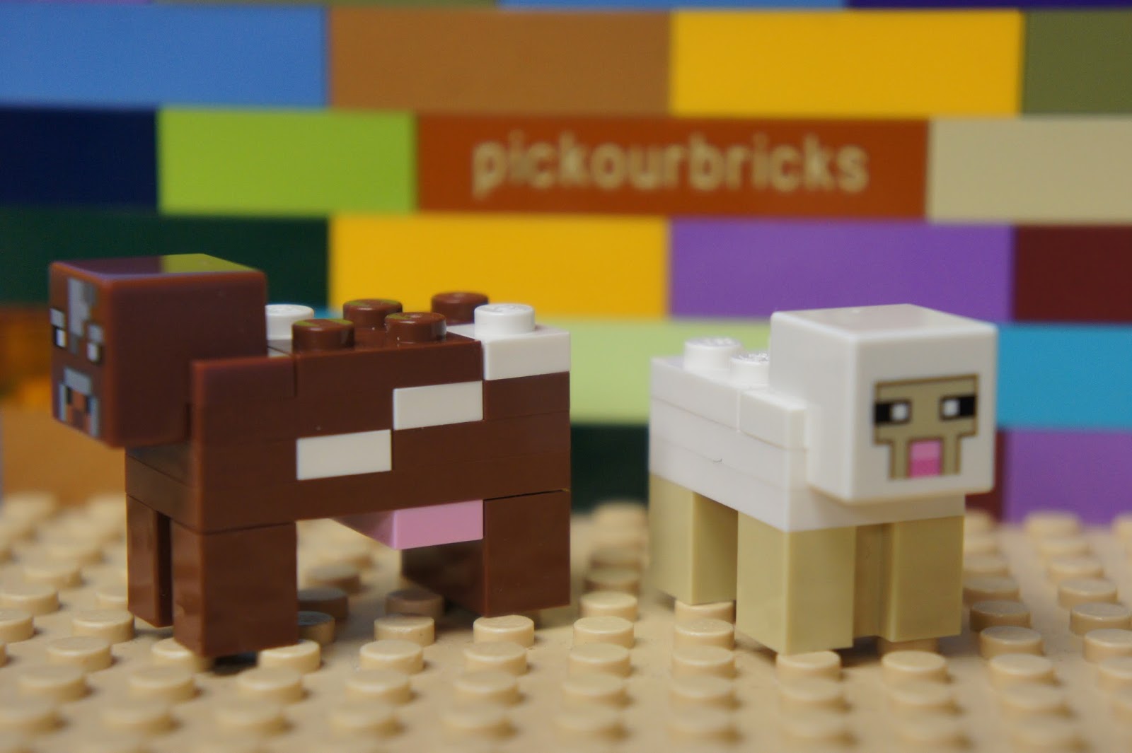 LEGO Minecraft Animals COW and SHEEP Minifigure s Accessorie s ~ stores ...