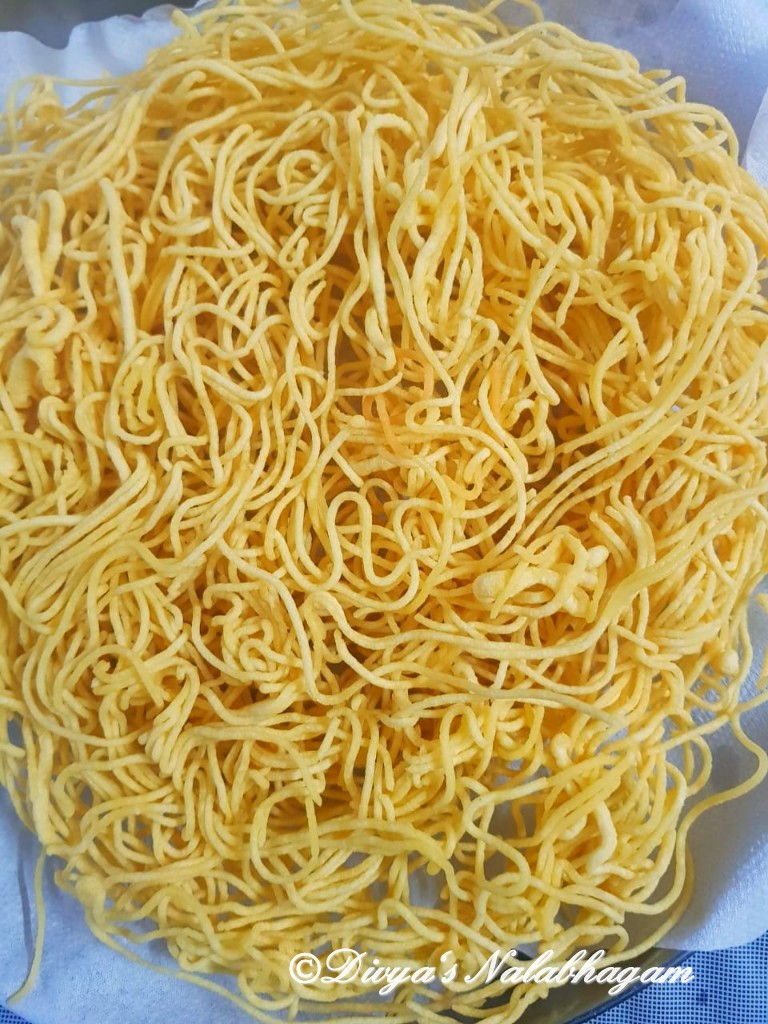 Potato Sev | Aloo Bhujia Namkeen - Divya's Nalabhagam