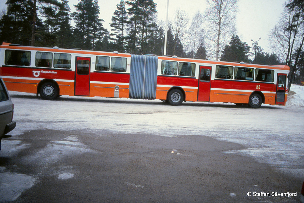 Staffans bussbilder: Säffle Karosseri i mars 1985, del 1