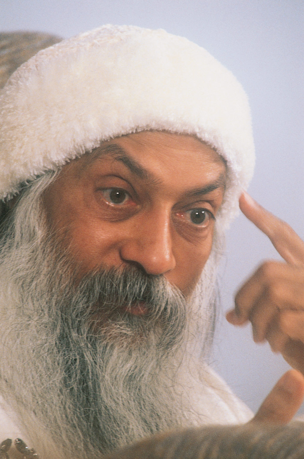 Osho's Beautiful Pictures Part-9 - Oshodhara Community