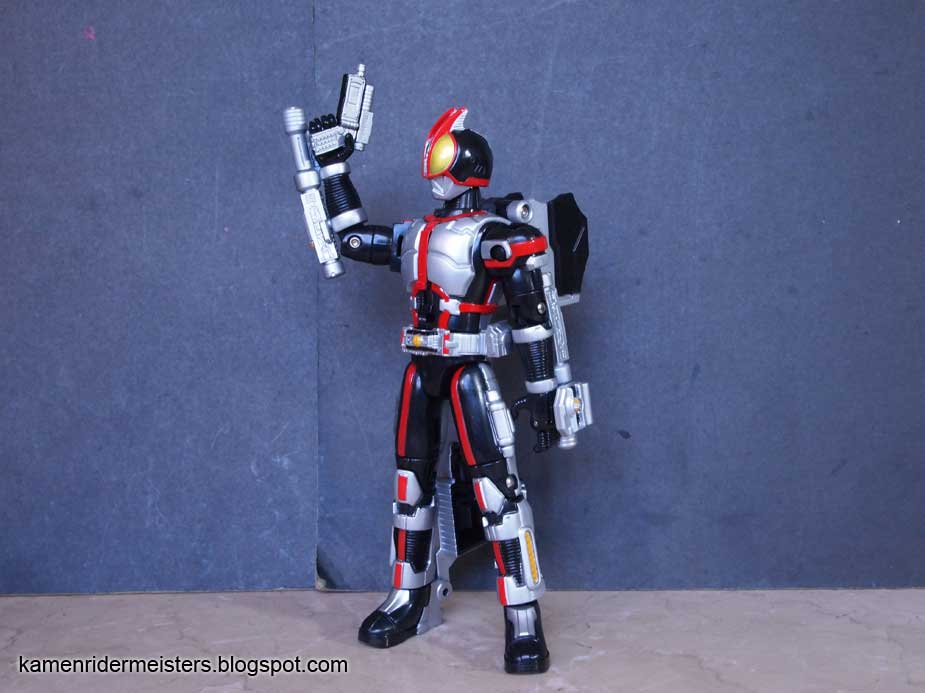 Kamen Rider Meisters: Review: Final Form Ride No.4 - Kamen Rider Faiz ...