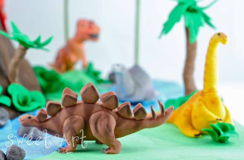 Sweet Art Cakes by Milbreé Moments: Dinosaur / Jurassic Themed Cake
