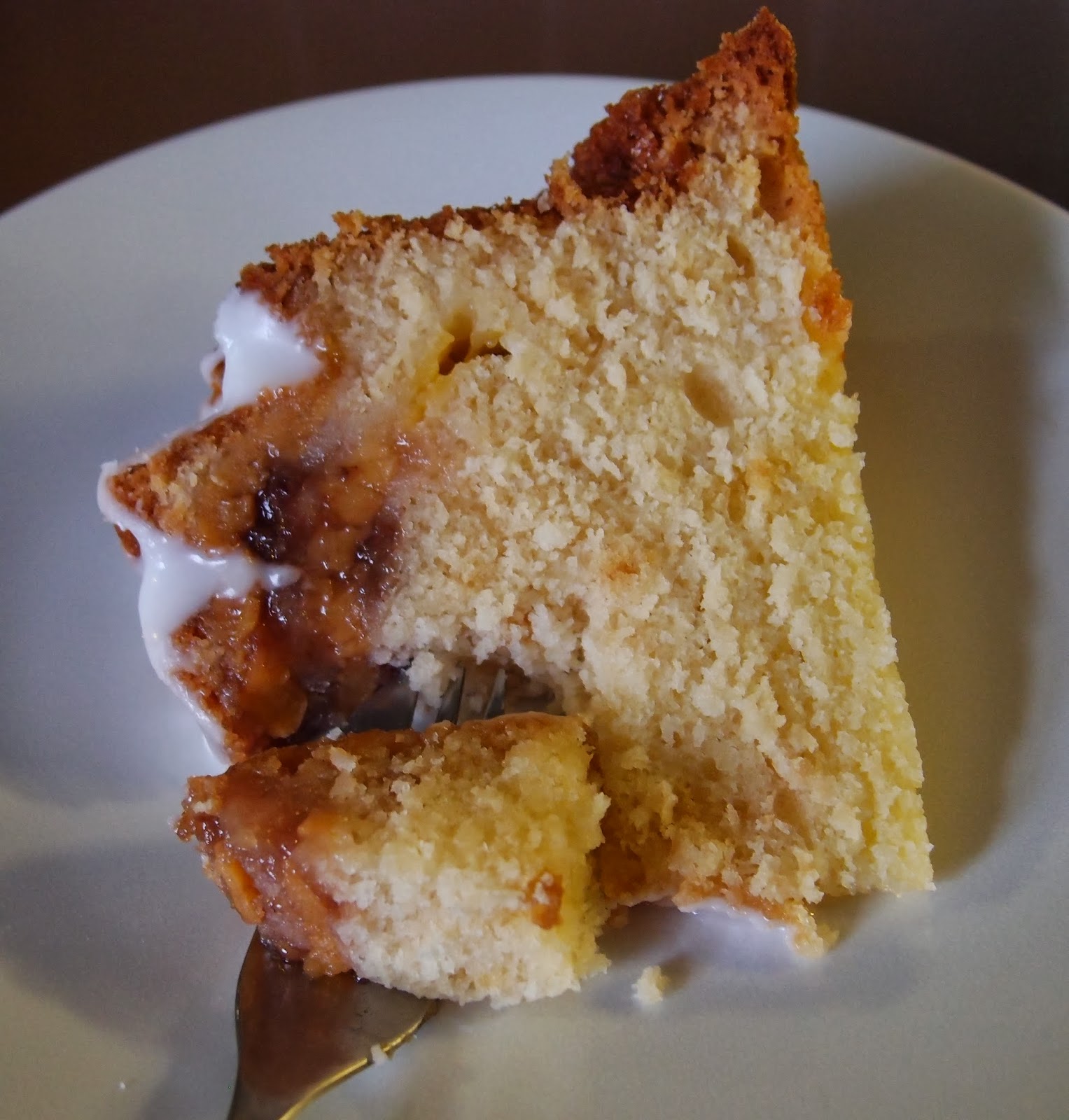The Caked Crusader: Jam and custard bundt cake
