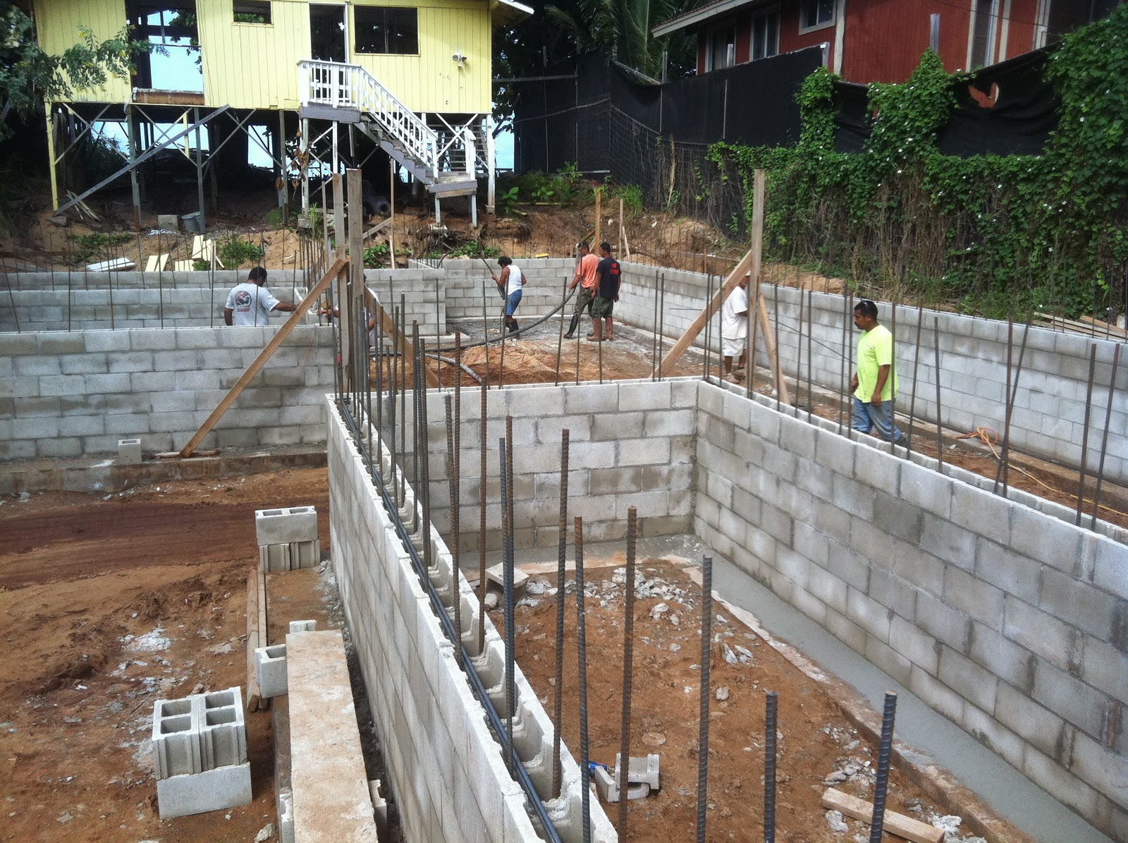 Ke Iki Properties Construction Blog: Grouting the first six courses of ...