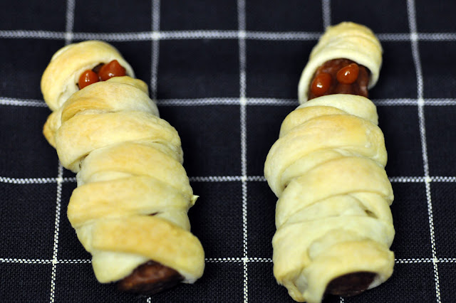 Handsindough: Mini momias de salchicha - Reto Octubre Film & Food