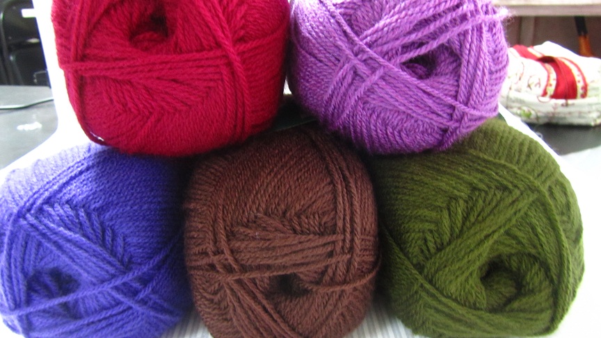 Arco-Iris a Metro ****** Patchwork & Quilting em Portugal: AULAS DE TRICO