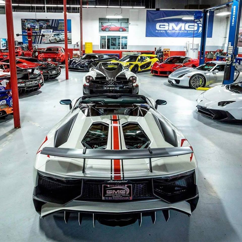 Extrem sports cars: Hand-made cars in a small series - pics