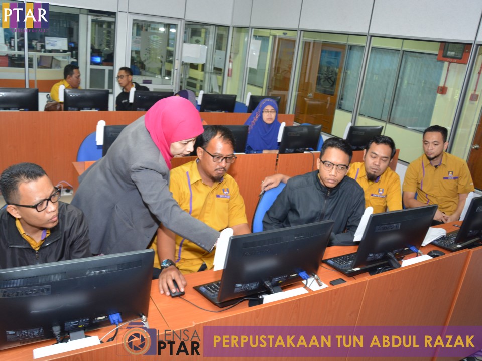 Taklimat Penyediaan SKT Melalui Sistem HR2U - Perpustakaan UiTM