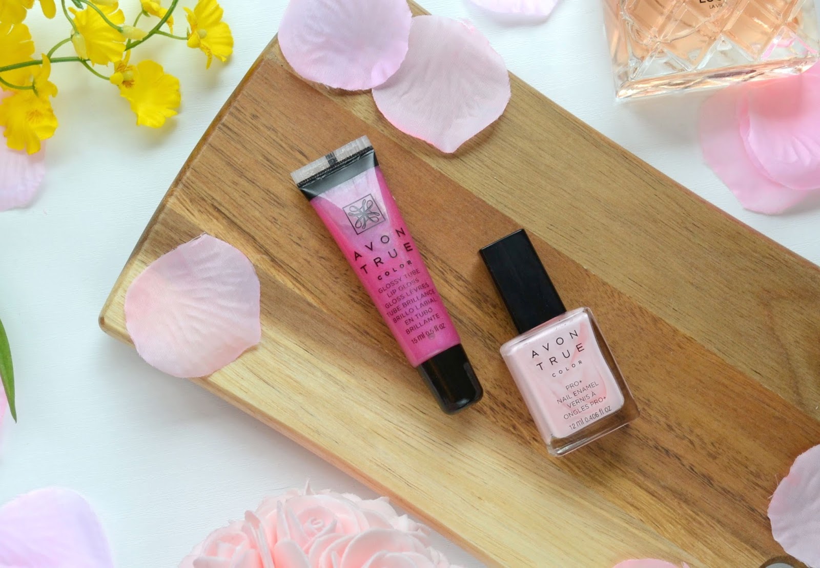 BEAUTY BOX | Avon A Box "The Power of Pink" | Cosmetic Proof ...