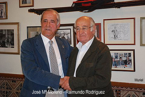 Del toro al infinito: El legendario Picador Raimundo se recupera del ...